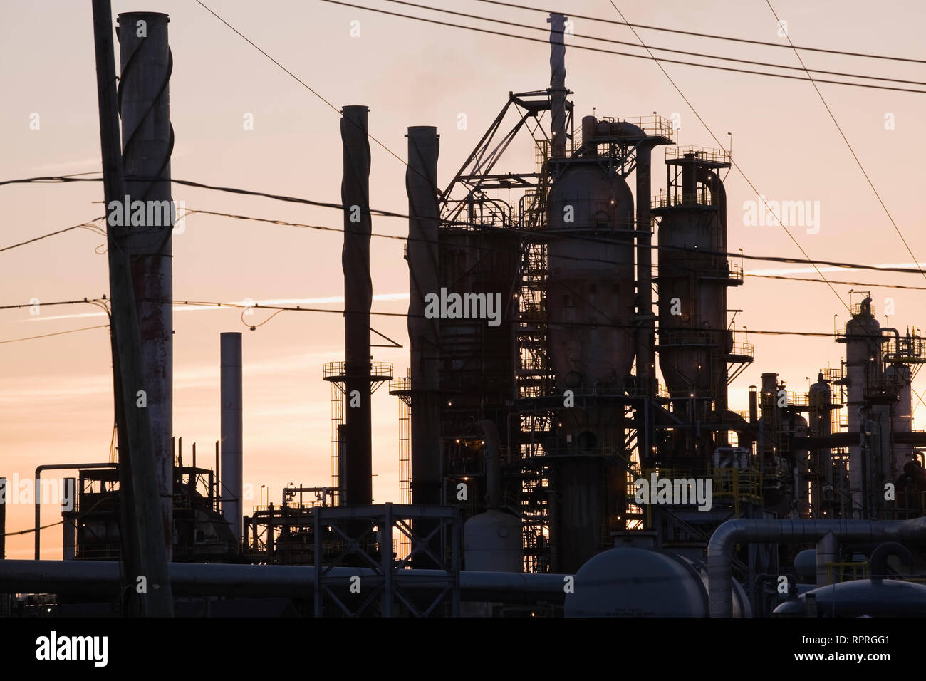 Oil and gas complex hi-res stock photography and images - Alamy