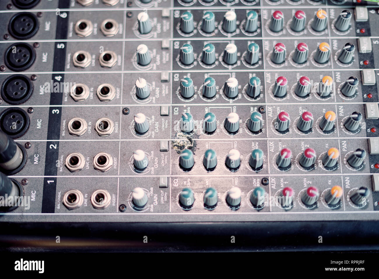 Studio effects editor hi-res stock photography and images - Alamy