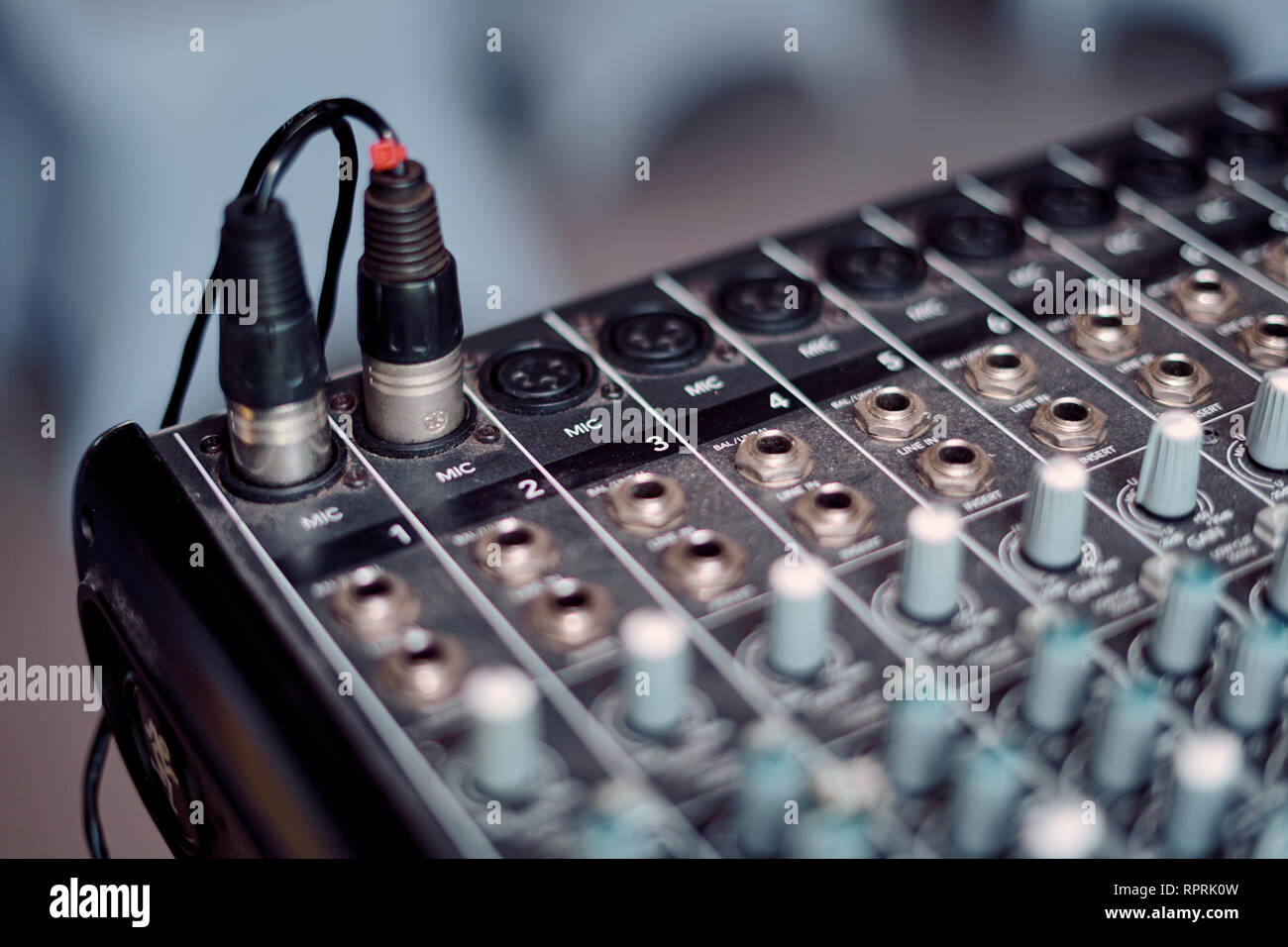 Xlr club hi-res stock photography and images - Alamy