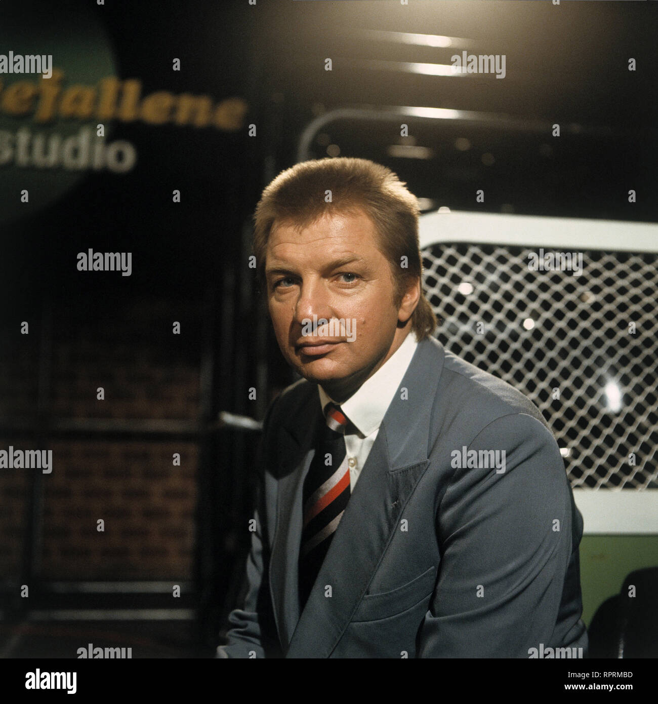 DAS AUSGEFALLENE SPORT-STUDIO WERNER SCHNEYDER, Moderation, Dezember ...