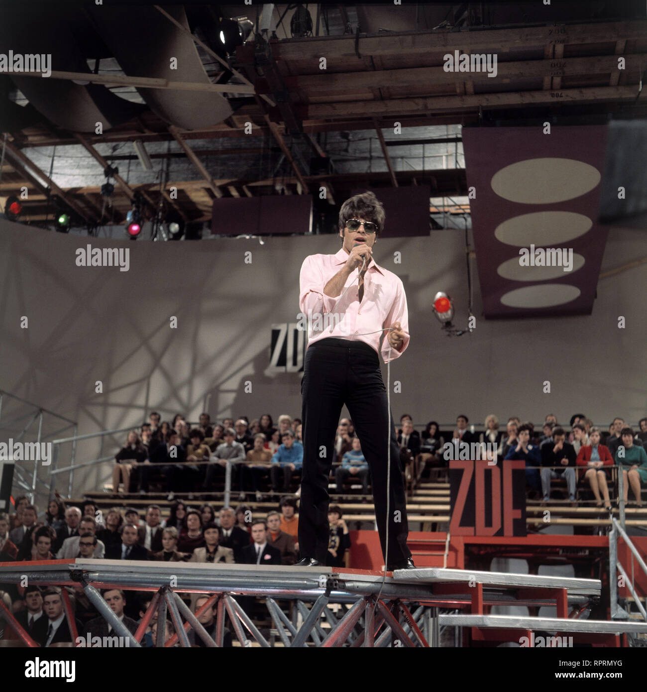 Ricky shayne hi-res stock photography and images - Alamy