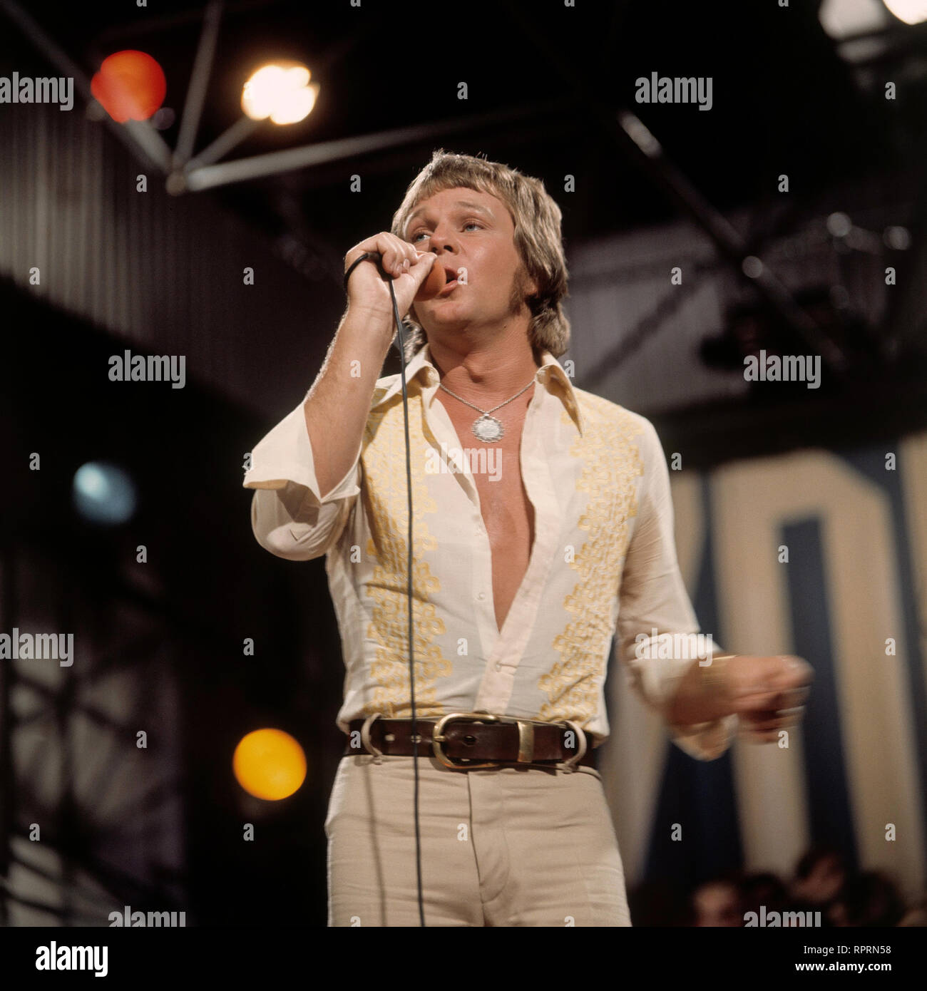 Graham bonney singer hi-res stock photography and images - Alamy