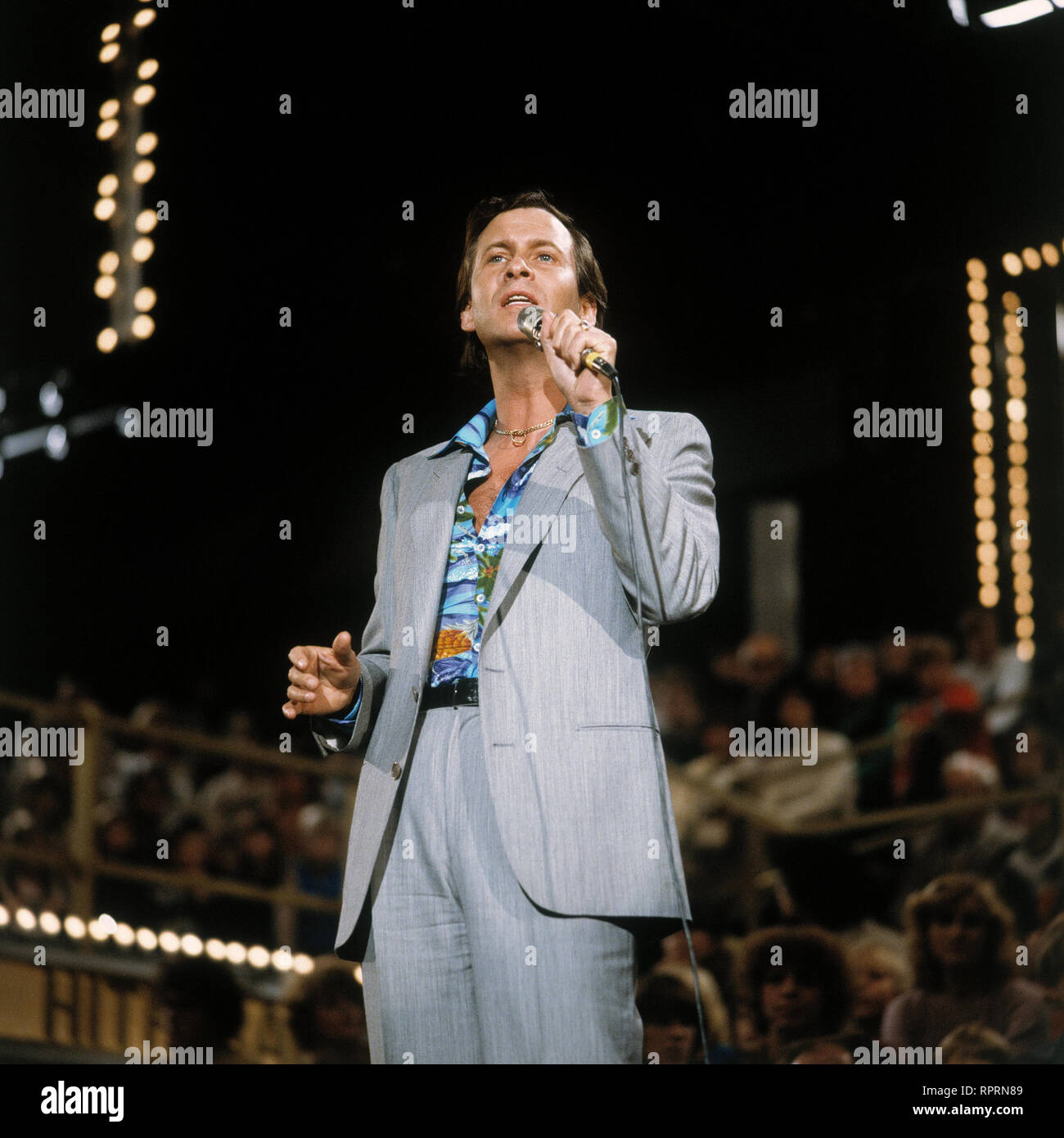 HITPARADE / MICHAEL HOLM, 1981 Stock Photo - Alamy