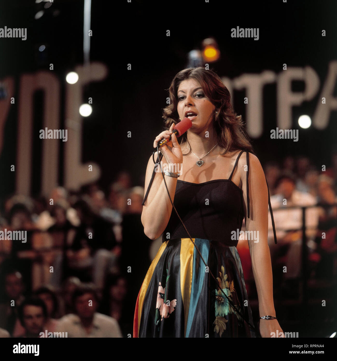 HITPARADE / MONIKA MORELL, 1977 Grimm897 Stock Photo - Alamy