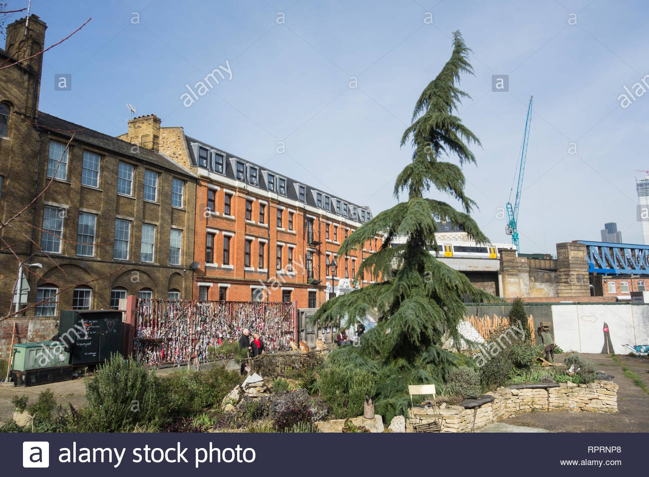 Cross Bones Graveyard, Southwark Stock Photos & Cross Bones Graveyard ...
