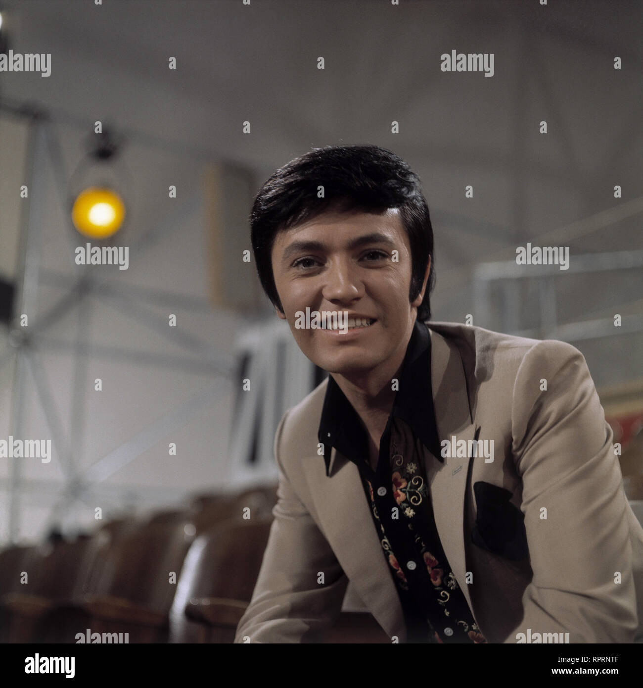 REX GILDO, Auftritt in der ZDF-Hitparade, 1969. United Archives / kpa ...