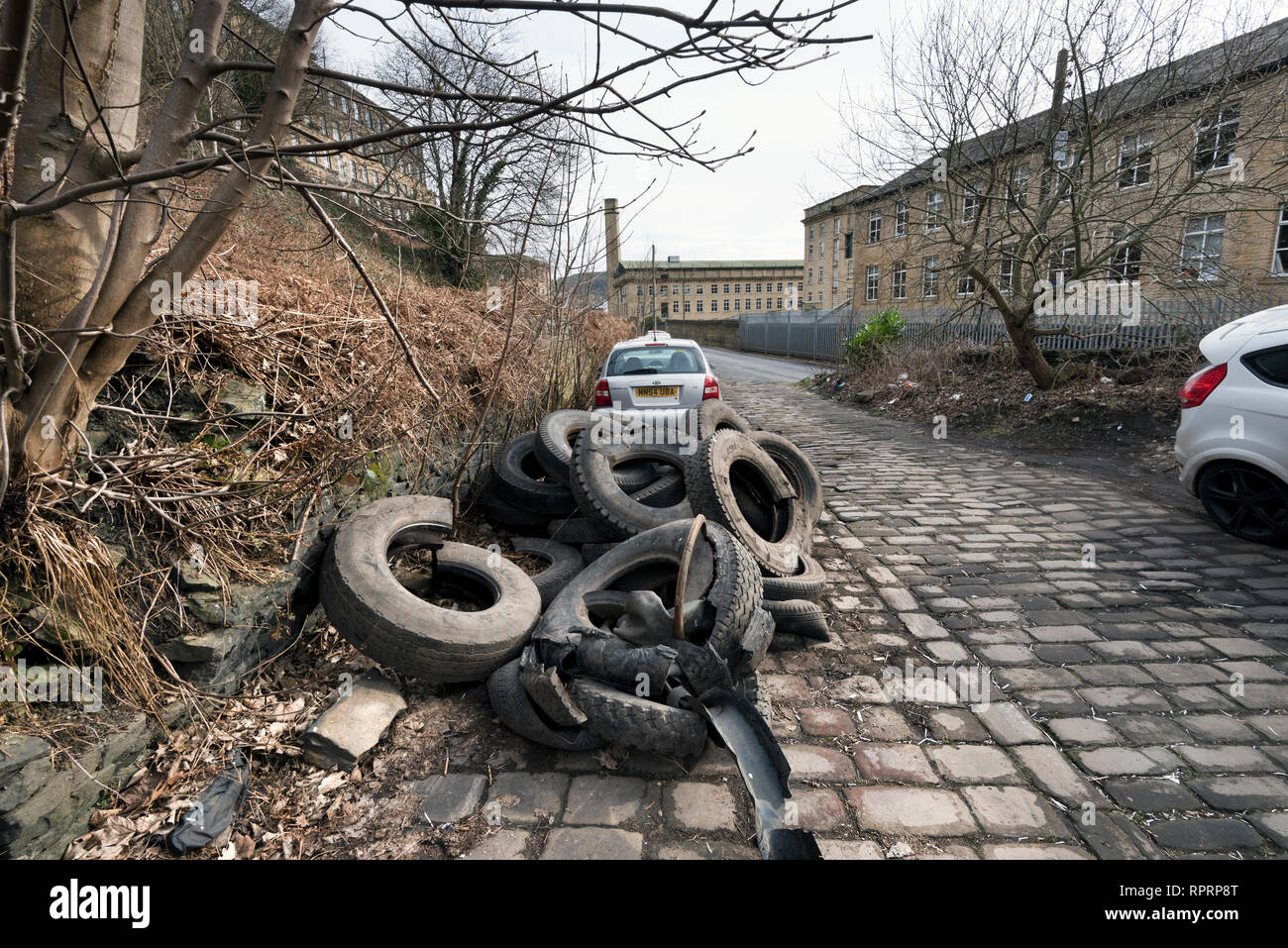 Fly tipping hi-res stock photography and images - Alamy