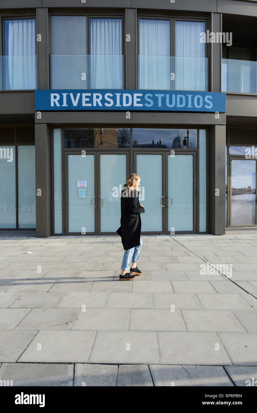 Queen studios hi-res stock photography and images - Alamy