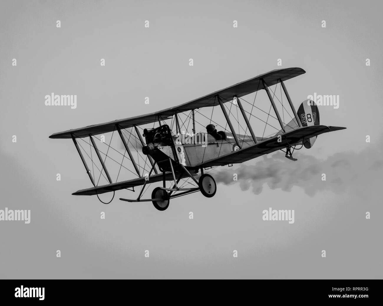 A WW1 Royal Aircraft Factory BE2c flying over Duxford Stock Photo - Alamy