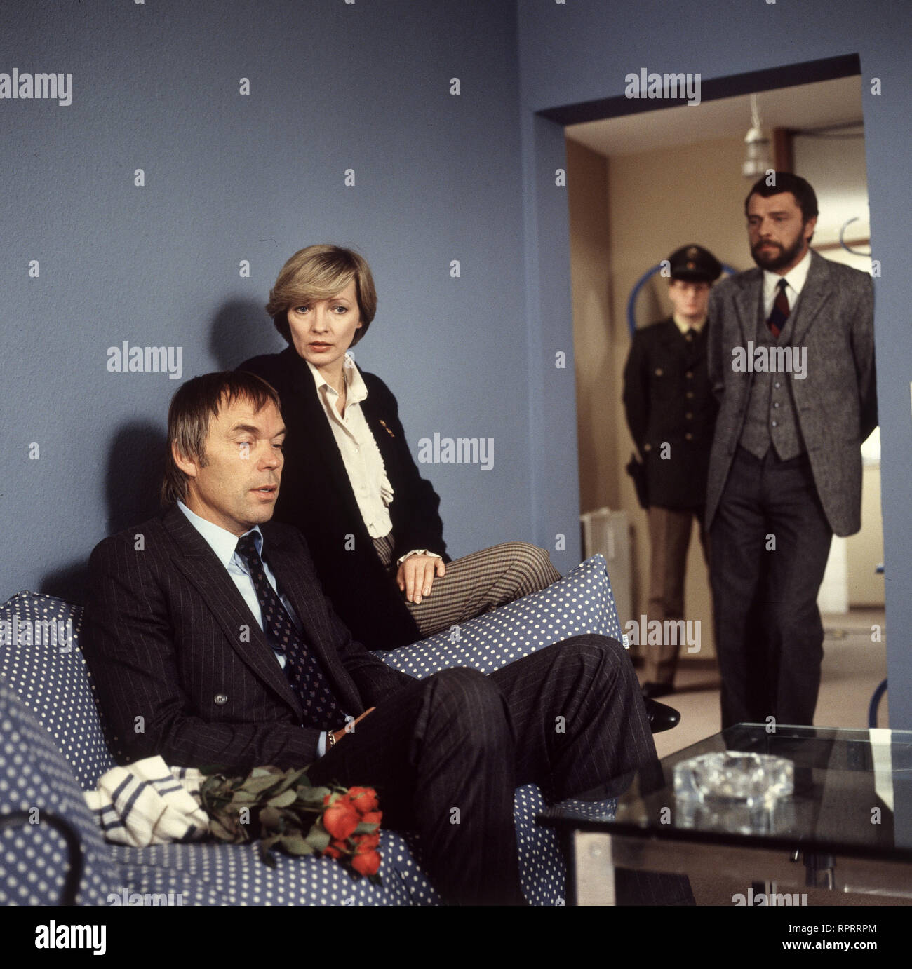 TATORT Folge: Blasslila Briefe BRD 1981 / Stanislav Barabas Kommissarin ...
