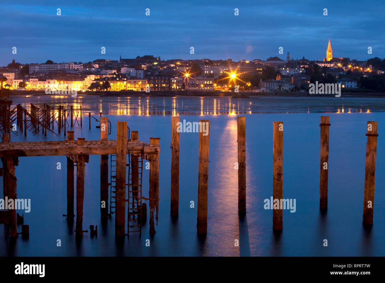 Seafront, Pier, Low tide, Parade, Church, Piles, sea, sand, Ryde, Isle ...