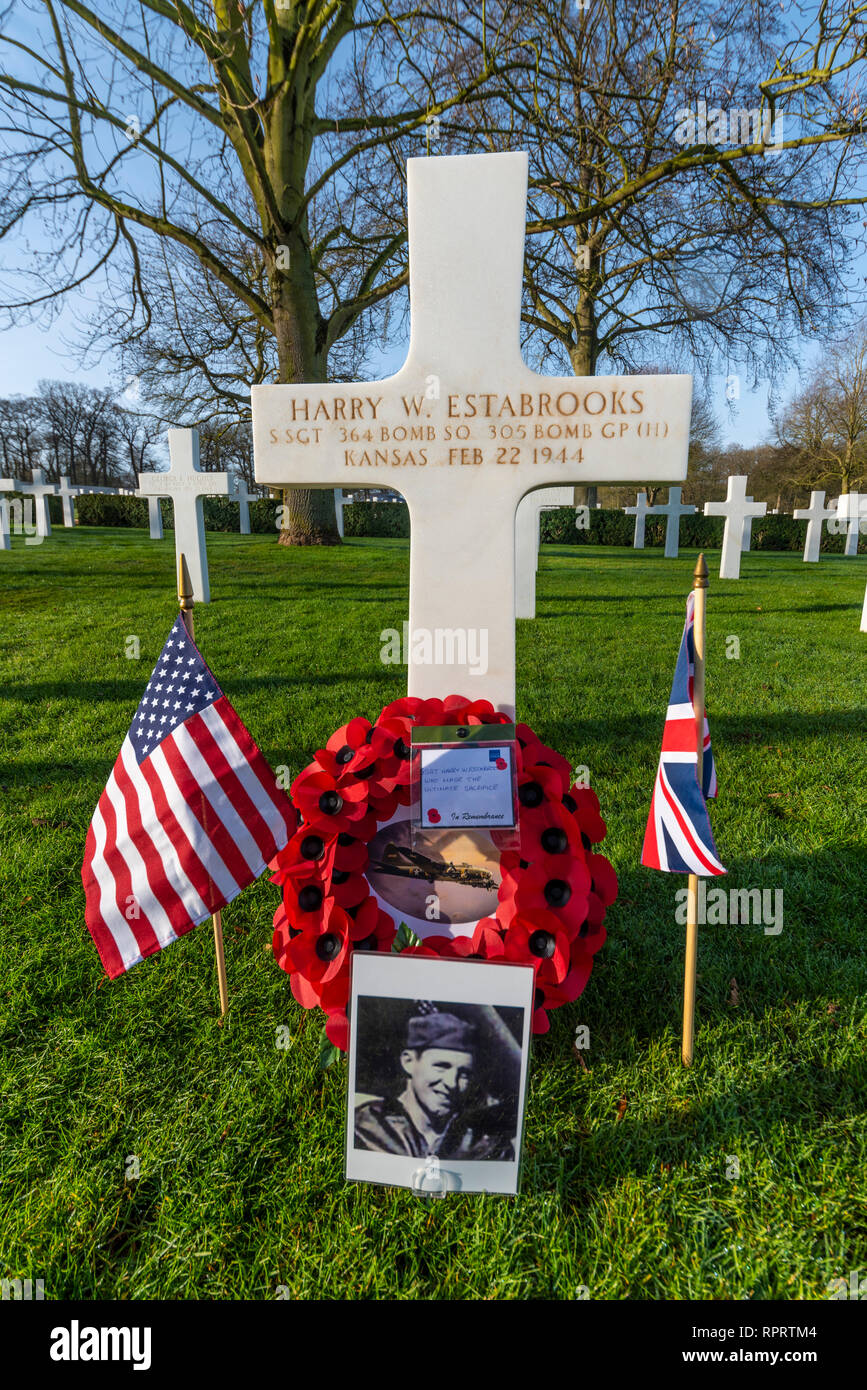 Harry Estabrooks. Cambridge American Cemetery near Madingley ...