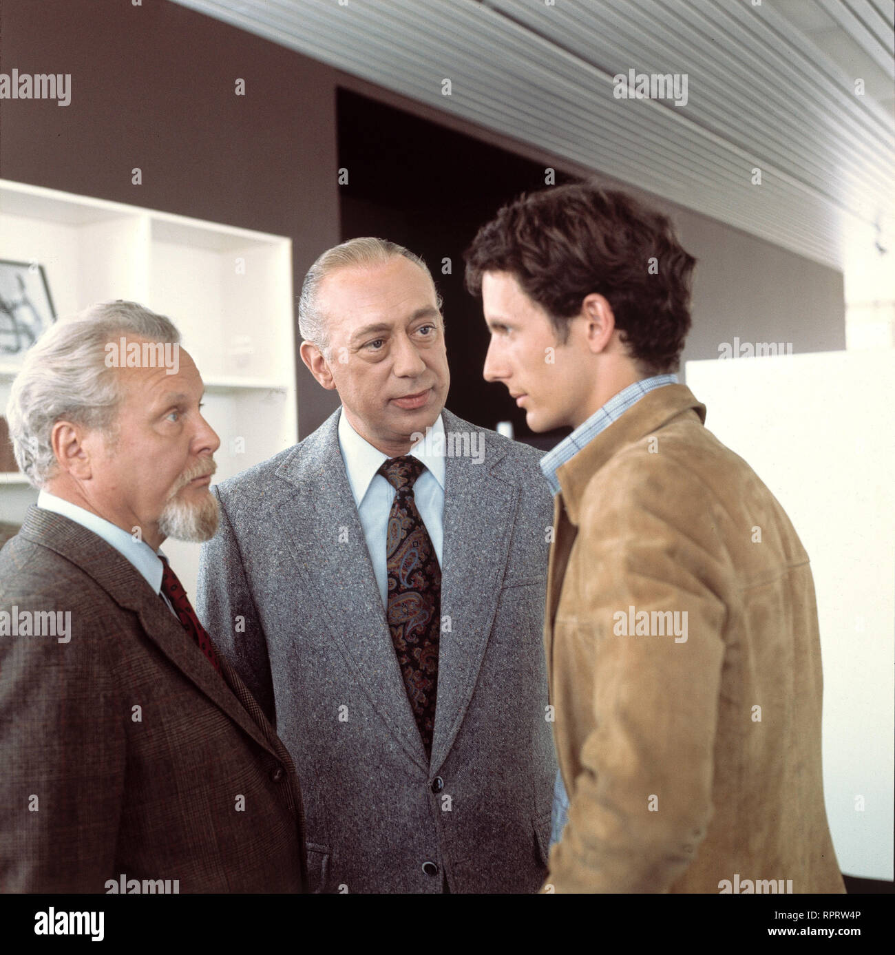 DERRICK / Bordfest BRD 1976 / Alfred Weidenmann ERNST SCHRÖDER (Werner ...