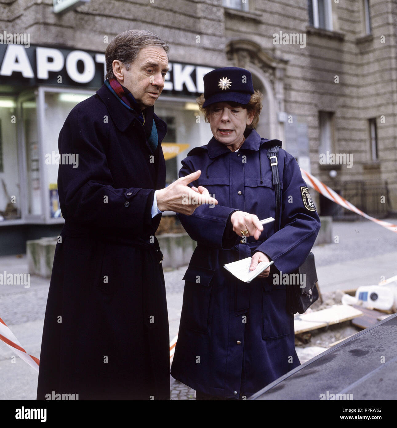 Strikte hi-res stock photography and images - Alamy