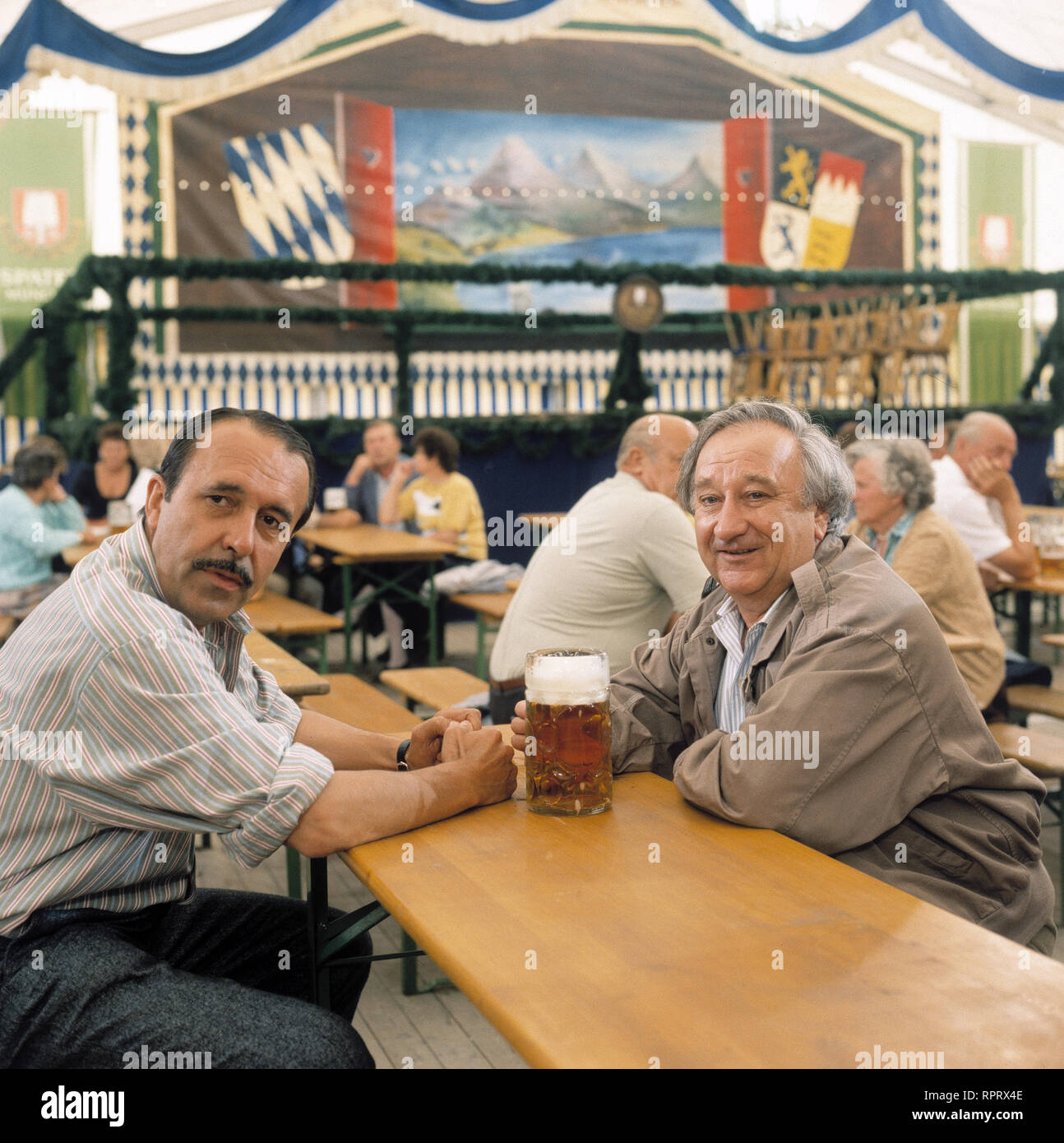 Vom fass hi-res stock photography and images - Alamy