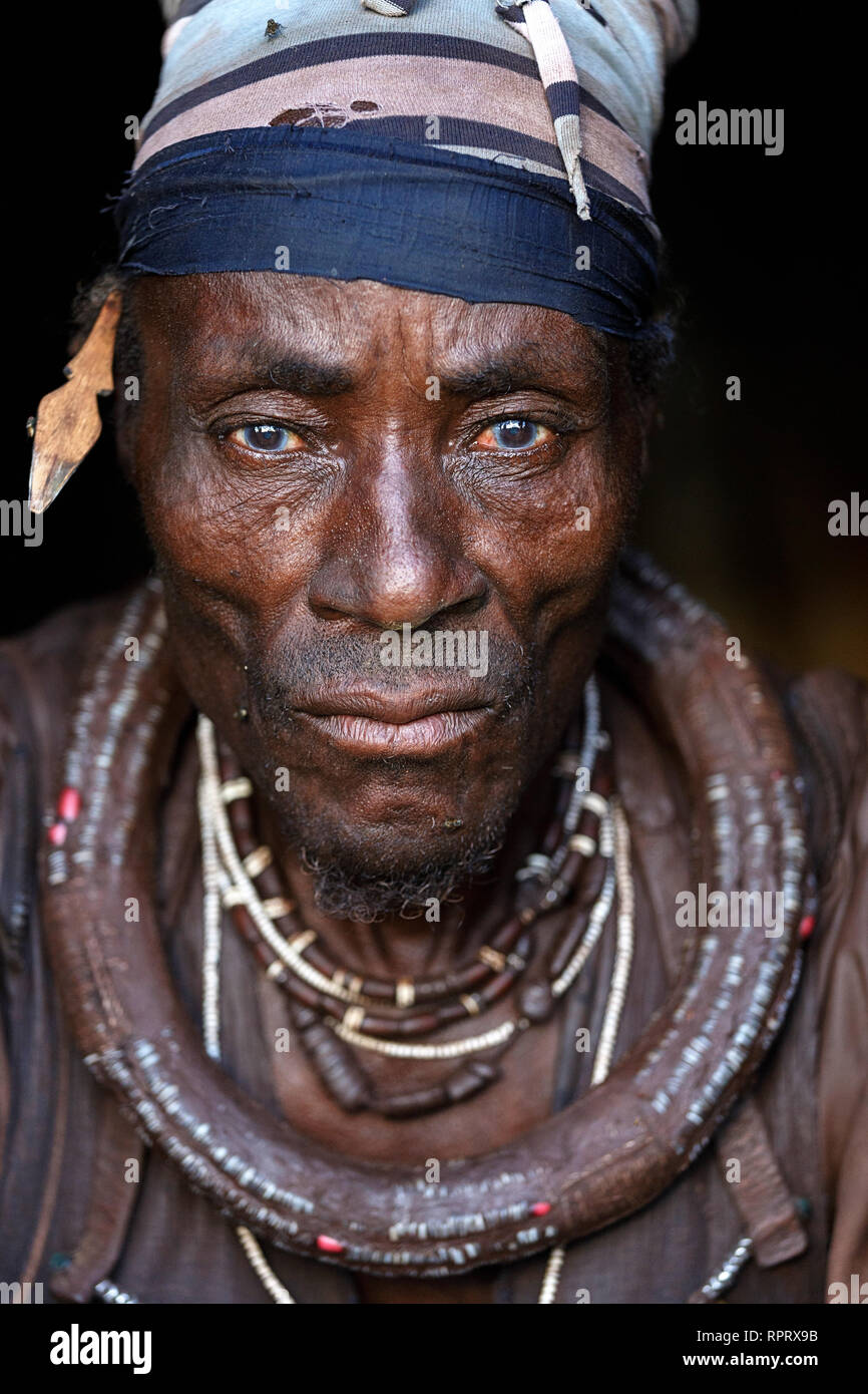Portrait of an old Himba man, NAmibia, Africa Stock Photo - Alamy