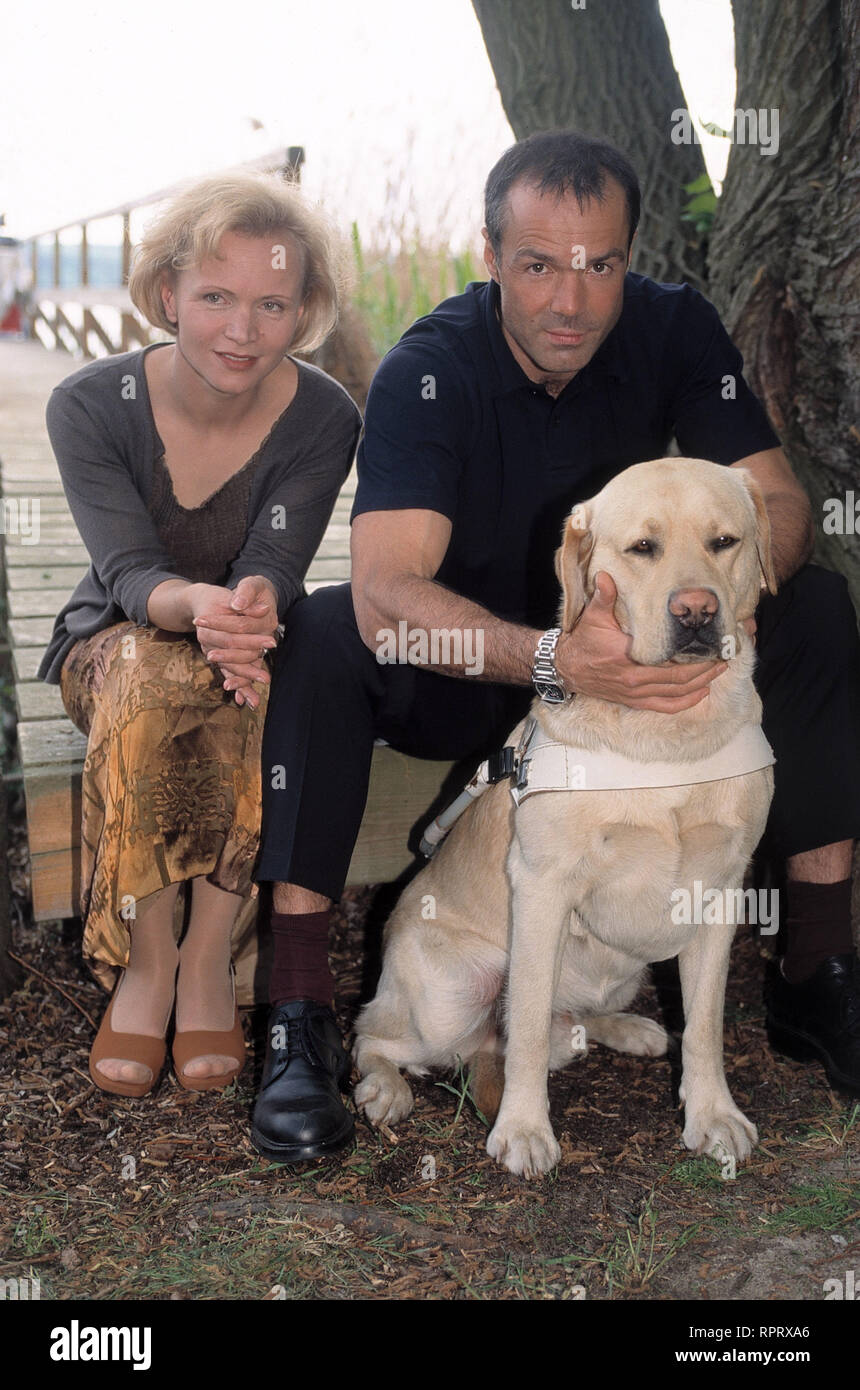 ALPHAMANN / 1. Amok / D 1999 / Thomas Jauch / Renée Soutendijk (Renee ...