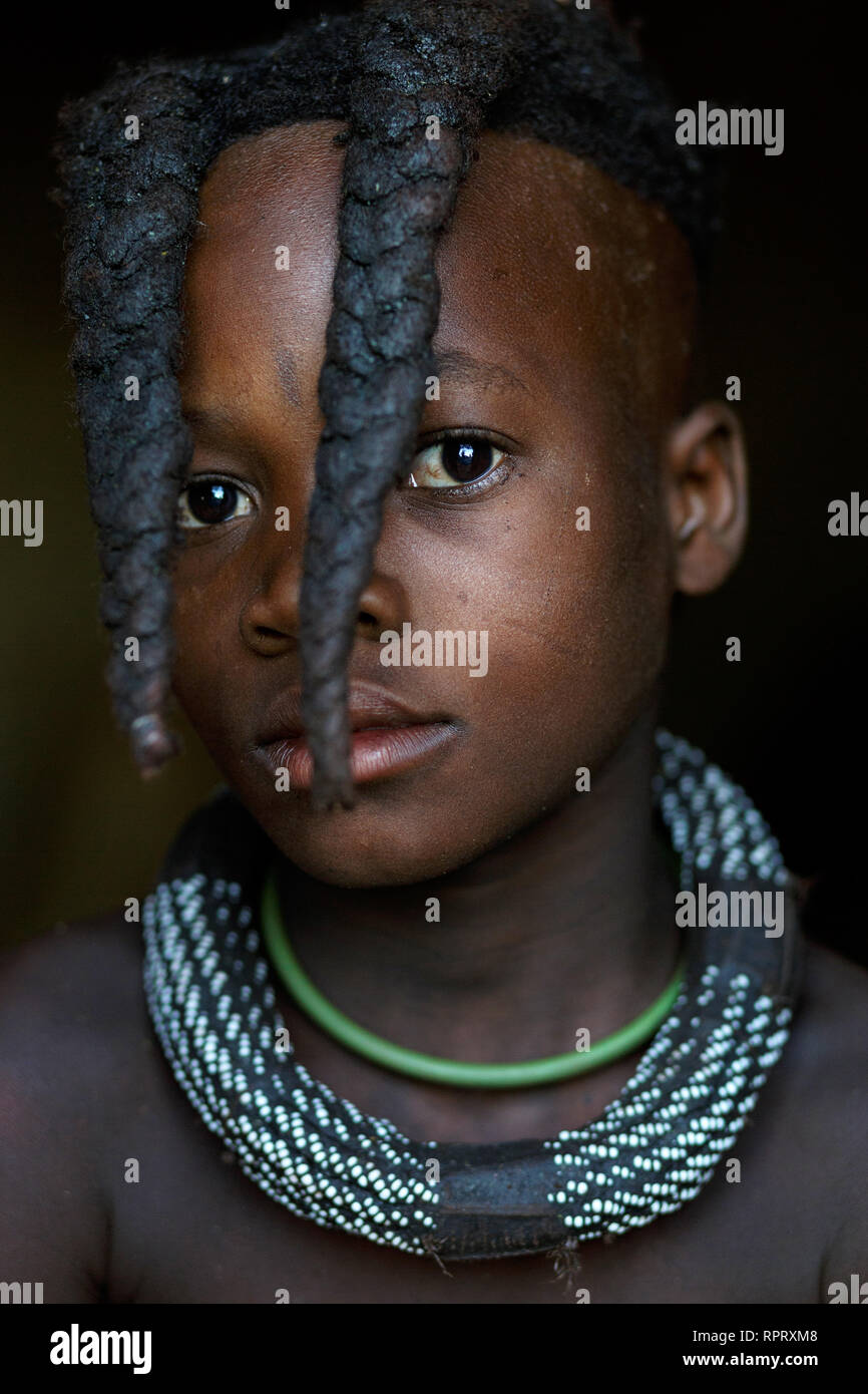 Beautiful namibian girl hi-res stock photography and images - Alamy
