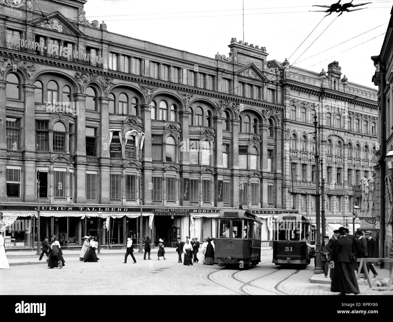 Tallberg Building on Aleksanterinkatu. Helsinki 1908 Stock Photo - Alamy