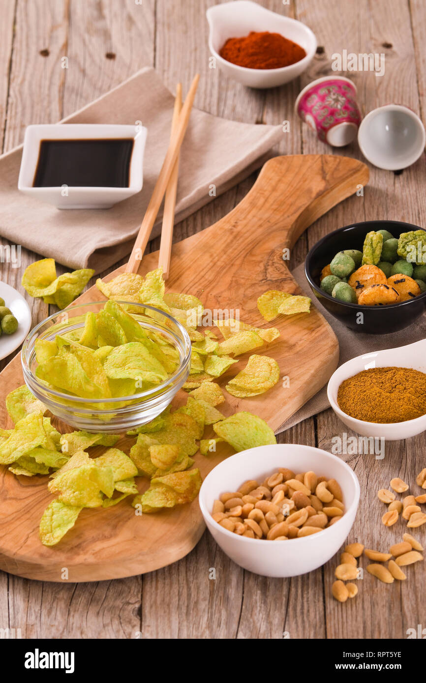 Wasabi flavour potato crisps Stock Photo - Alamy