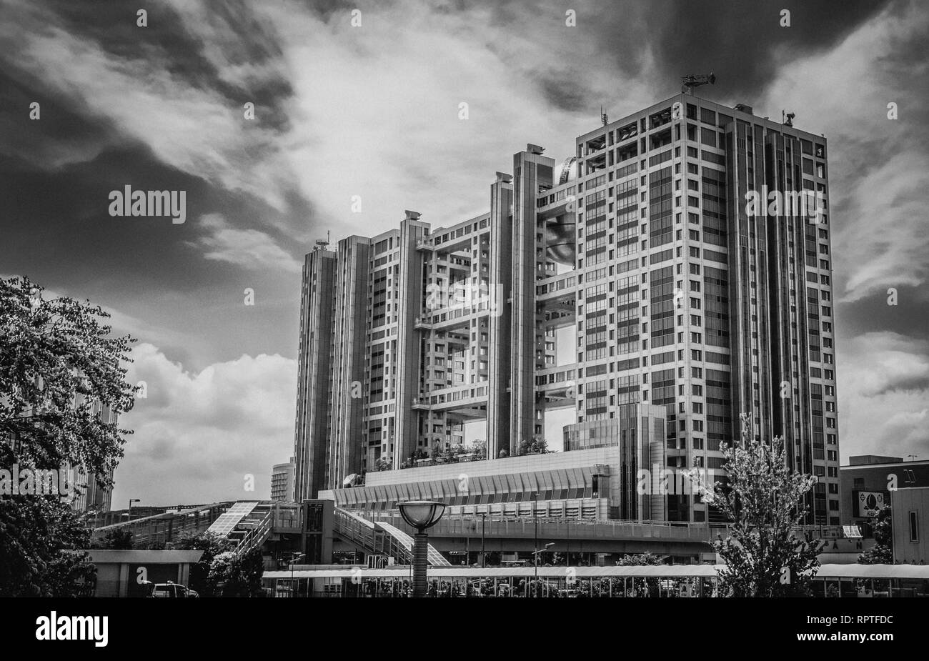 Modern Fuji Television Broadcast building in Tokyo - TOKYO / JAPAN ...