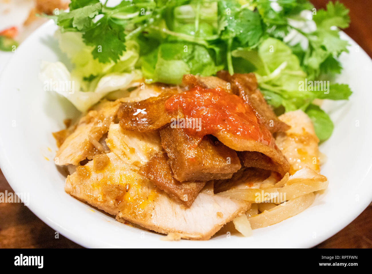 Cao lau (mi cao lai): Hoi An specialty of thick noodles amd sliced ...