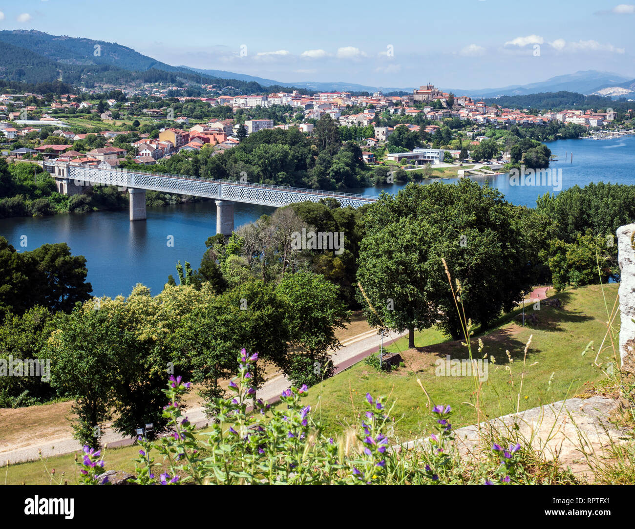 Valenca do minho portugal hi-res stock photography and images - Alamy