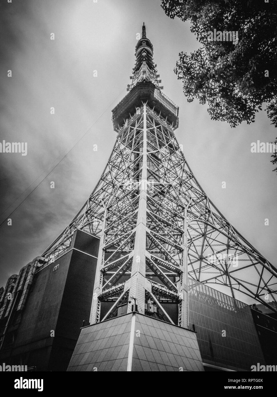 Tokyo tower Black and White Stock Photos & Images - Alamy
