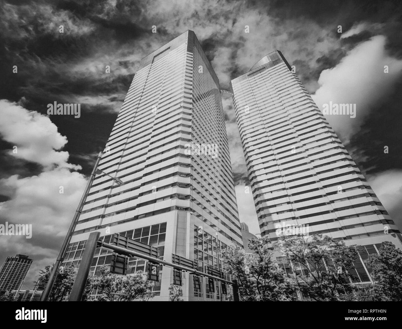 Sumitomo Corporation Buildings in Tokyo - TOKYO / JAPAN - JUNE 12, 2018 ...