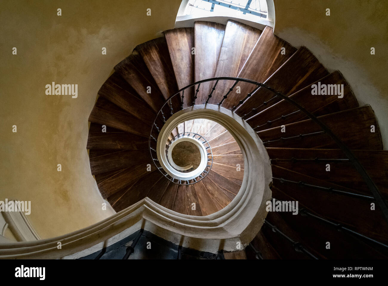 Old spiral staircase. View from above Stock Photo - Alamy
