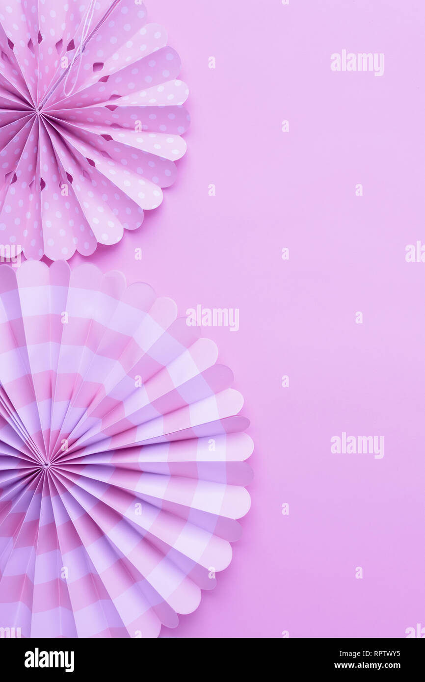 Chinese paper fans hi-res stock photography and images - Alamy