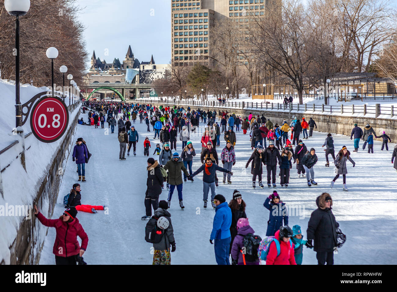 Ottawa winterlude skating hi-res stock photography and images - Alamy