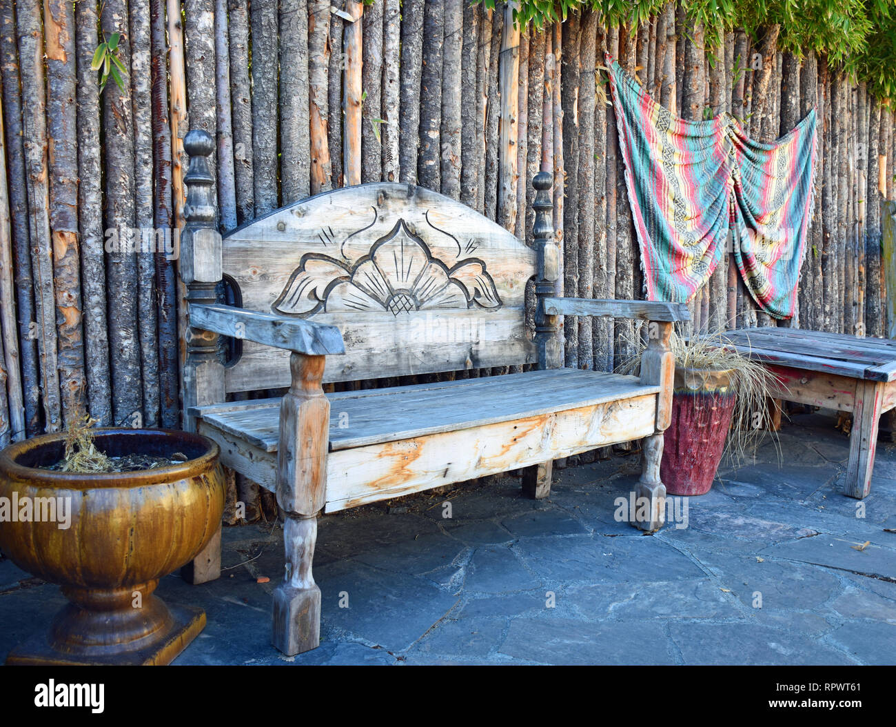 Hand painted bench hi-res stock photography and images - Alamy