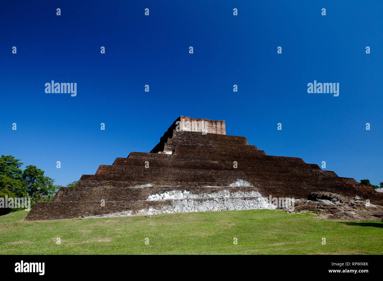 Comalcalco (archaeological site), Tabasco, Mexico. Comalcalco is an ...