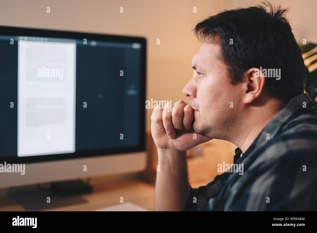 Thoughtful trouble hi-res stock photography and images - Alamy
