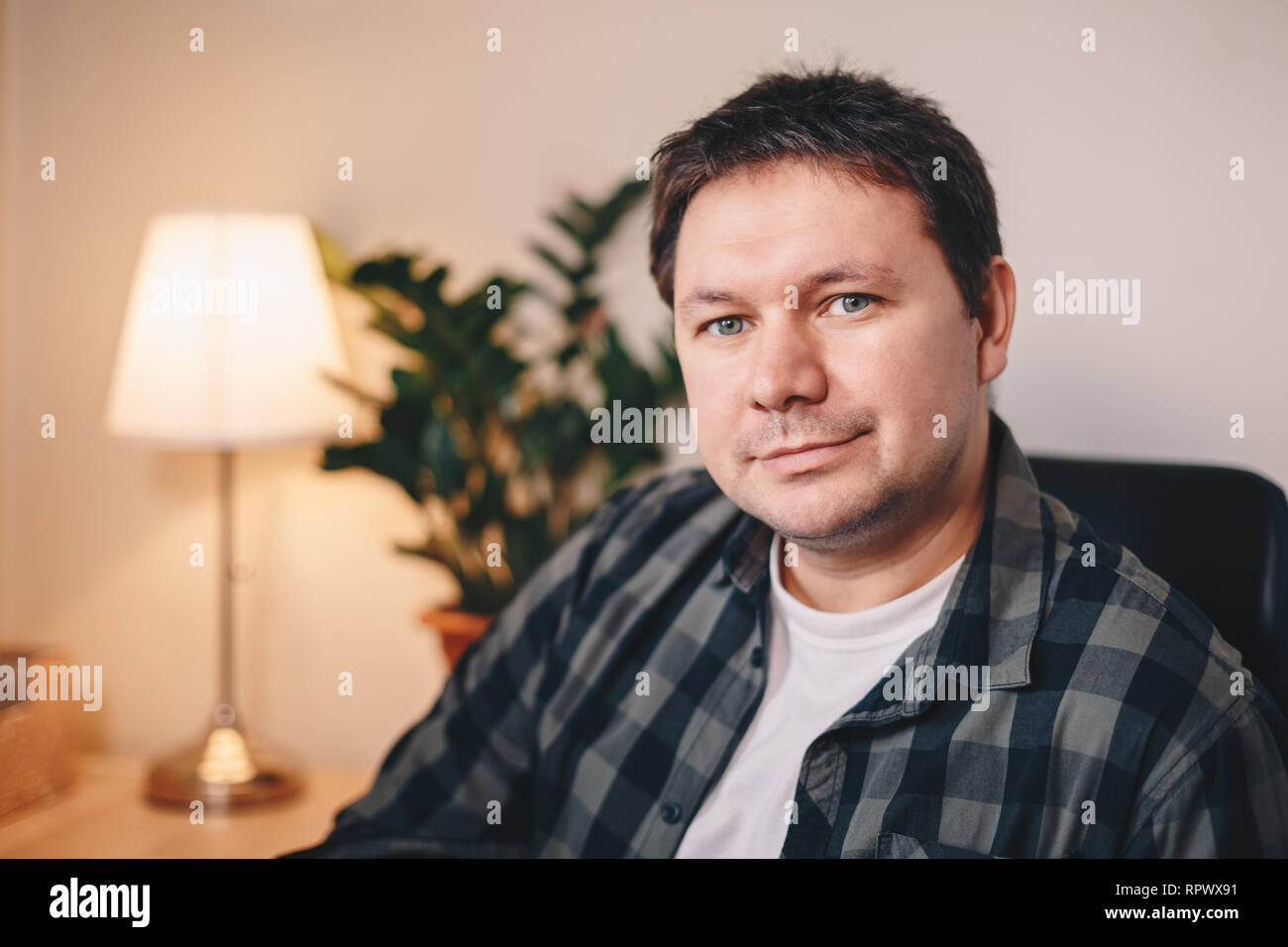 Male writer hi-res stock photography and images - Alamy