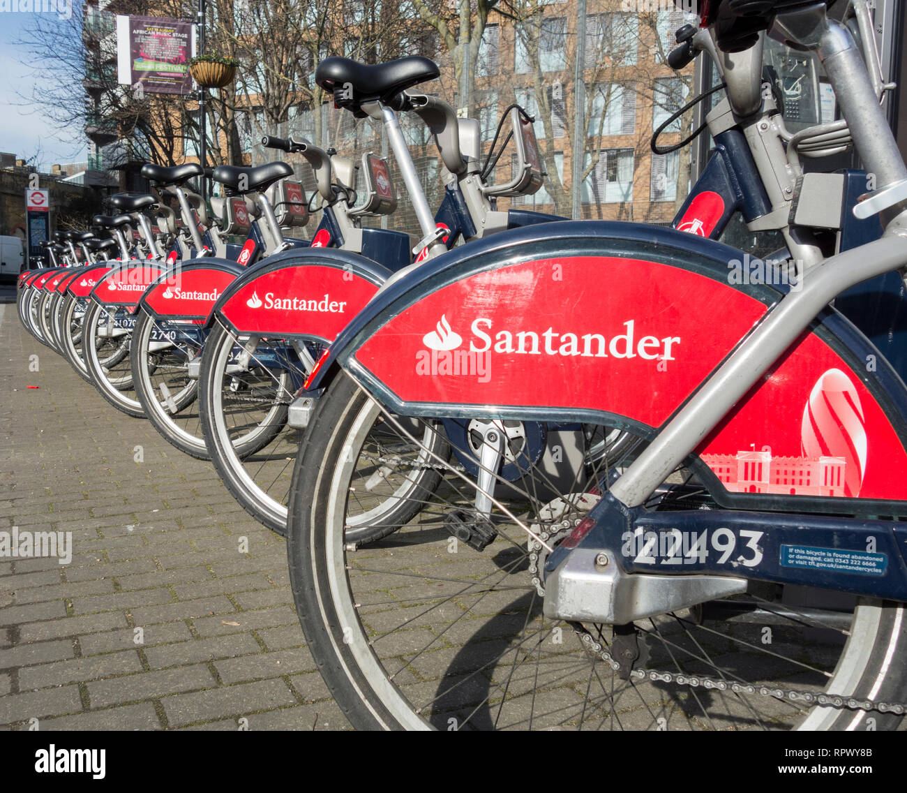 Santander Hire Bikes Docking Station High Resolution Stock Photography ...
