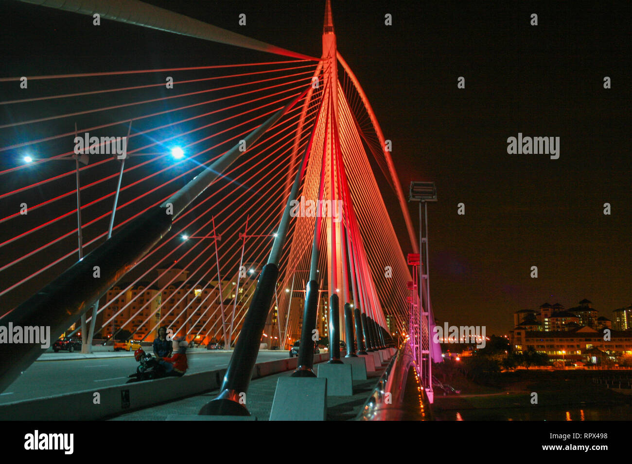 Seri Wawasan bridge in Putrajaya, Malaysia Stock Photo - Alamy