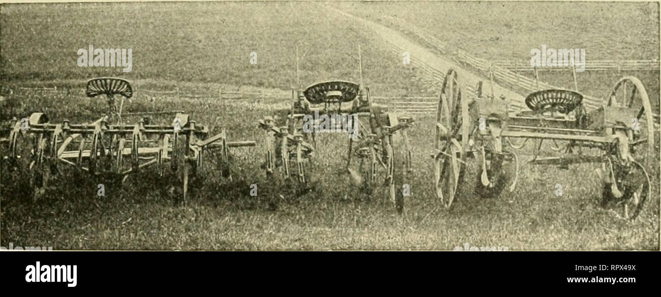 Reapers harvesters hi-res stock photography and images - Alamy