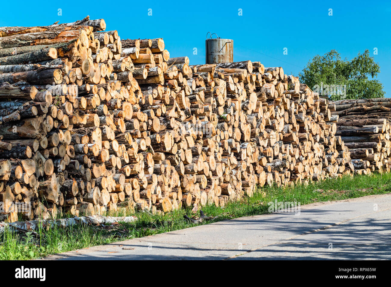 Roadside nature reserves hi-res stock photography and images - Alamy