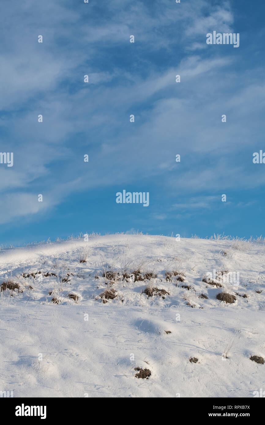 Stone circle ramparts hi-res stock photography and images - Alamy