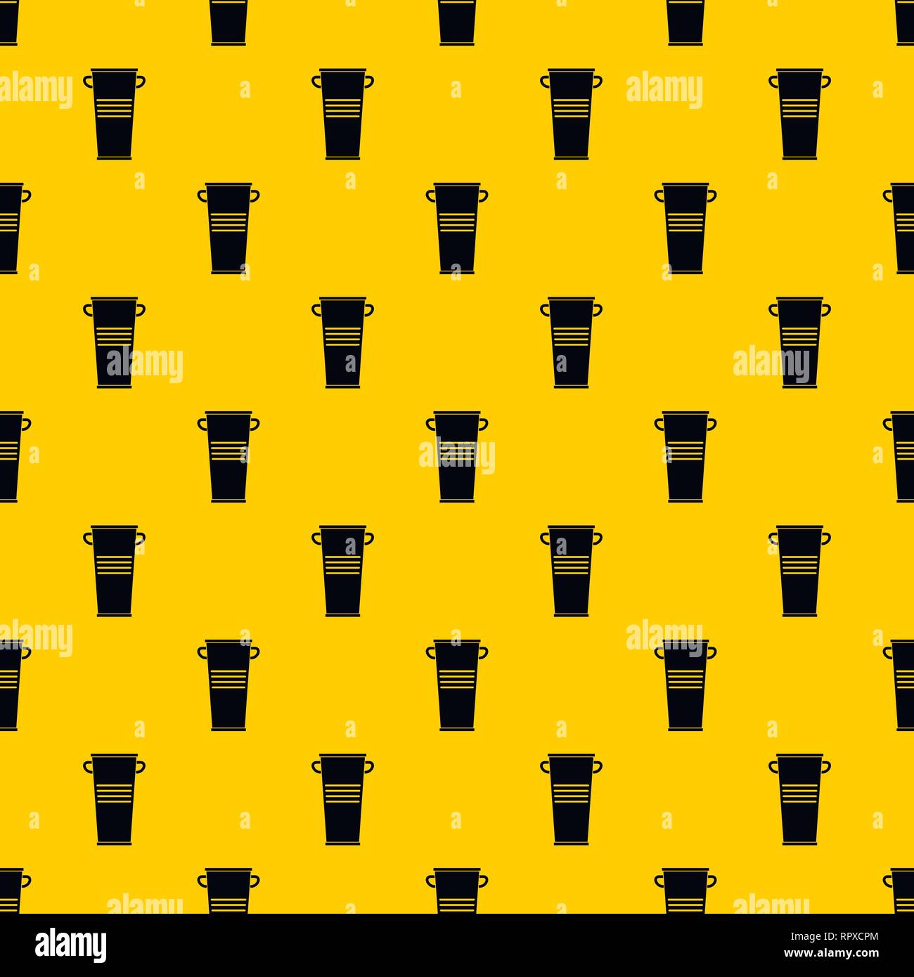 Public trash can pattern hi-res stock photography and images - Alamy