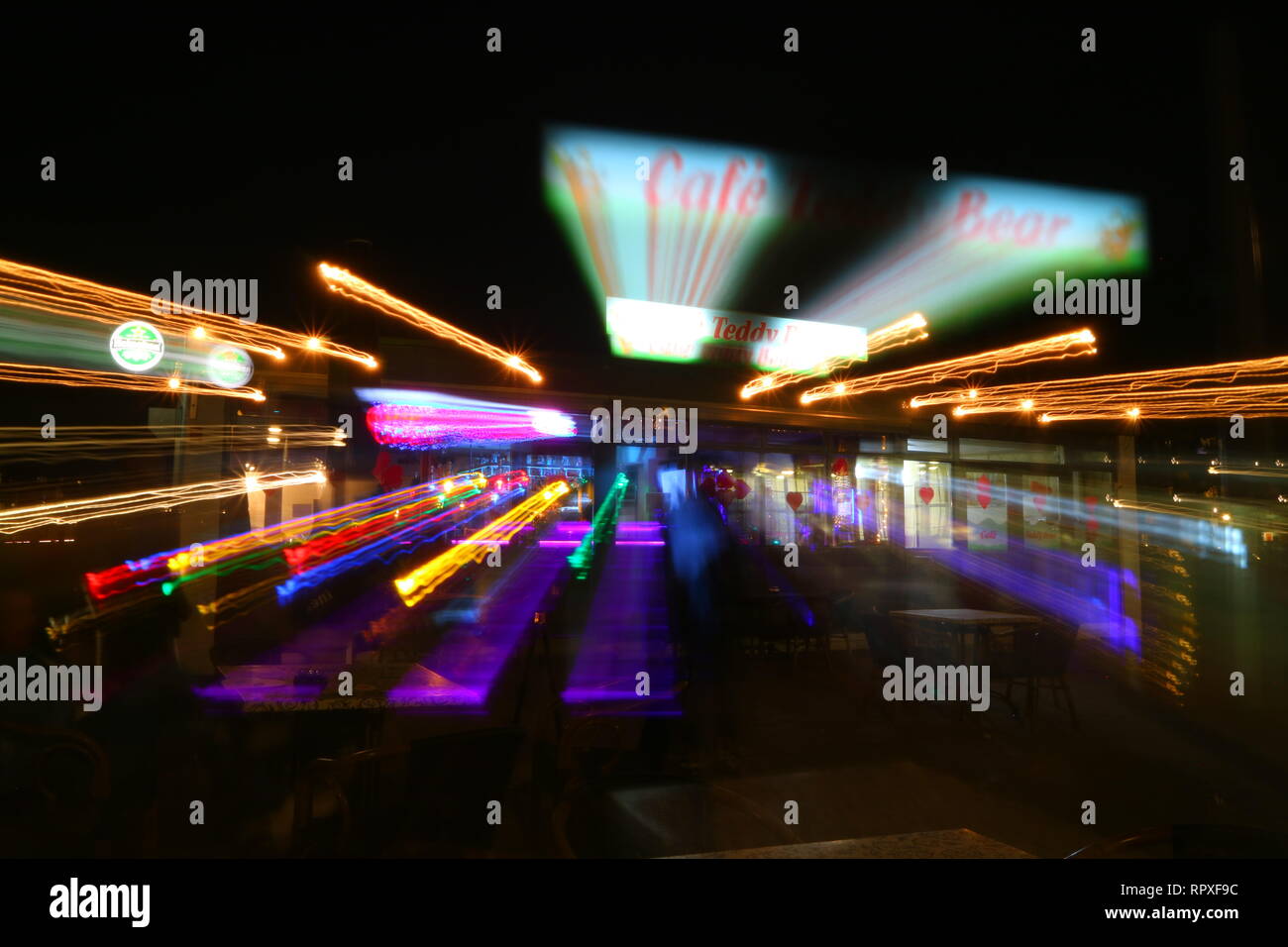 Neon light rotterdam hi-res stock photography and images - Alamy