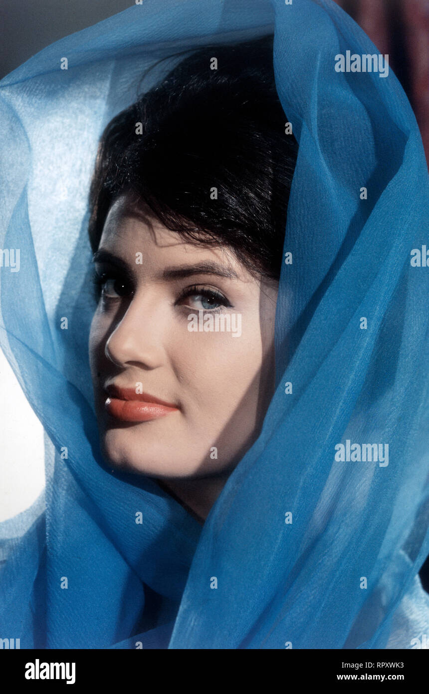 Marisa mell hi-res stock photography and images - Alamy