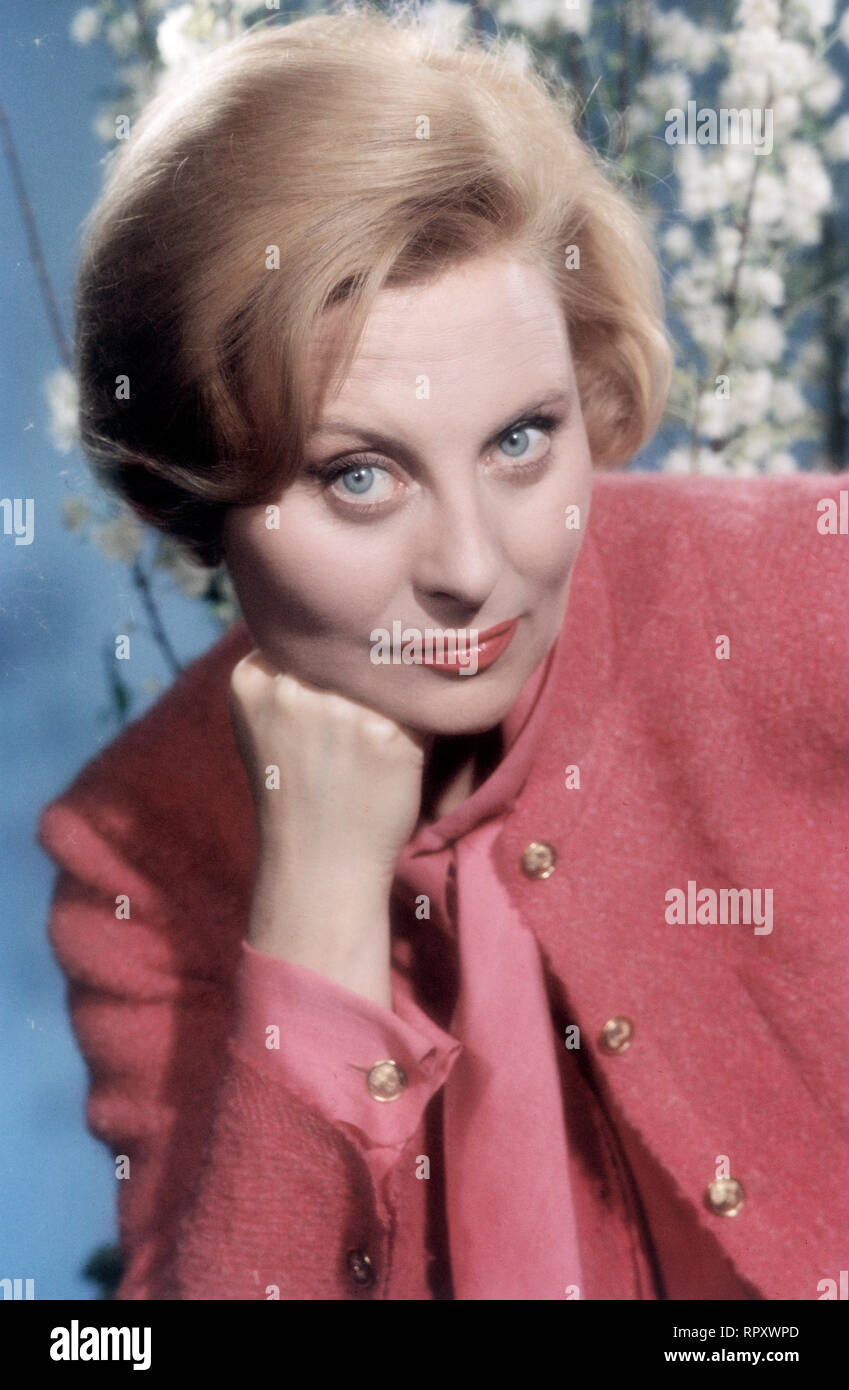 Die französische Schauspielerin Michele Morgan, 1959. French actress ...