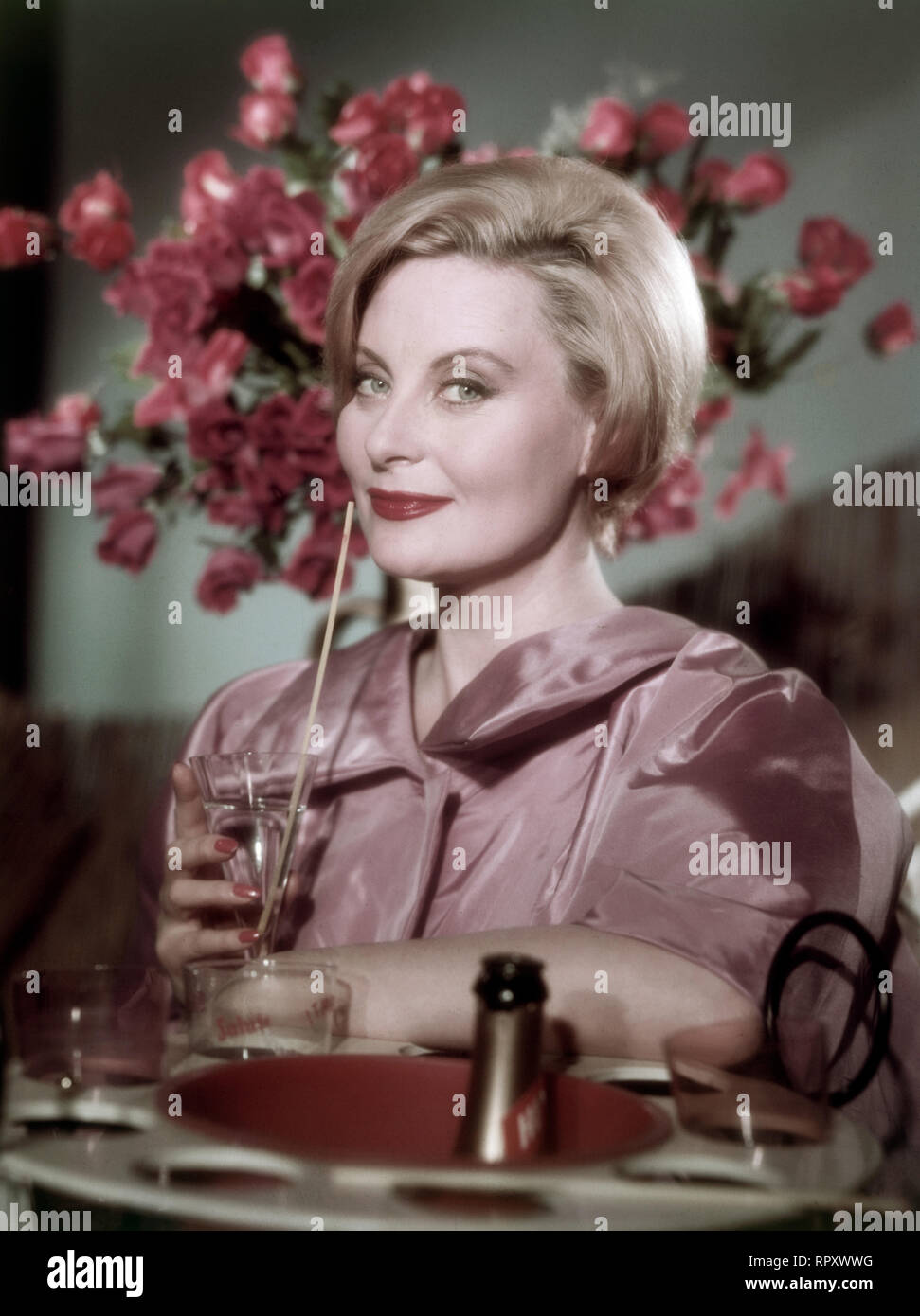 Die französische Schauspielerin Michele Morgan, 1959. French actress ...