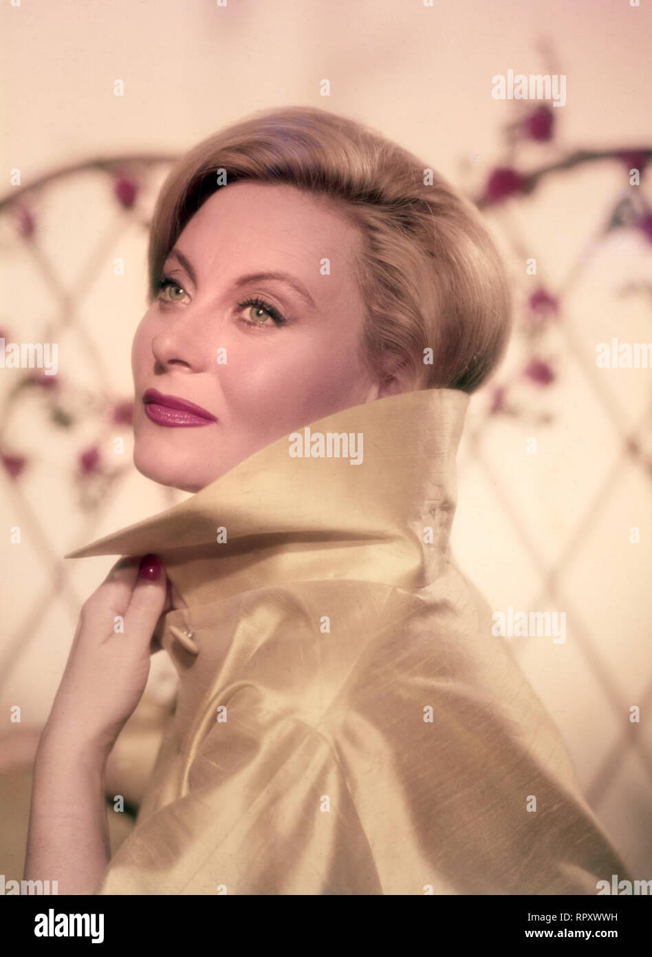 Die französische Schauspielerin Michele Morgan, 1959. French actress ...