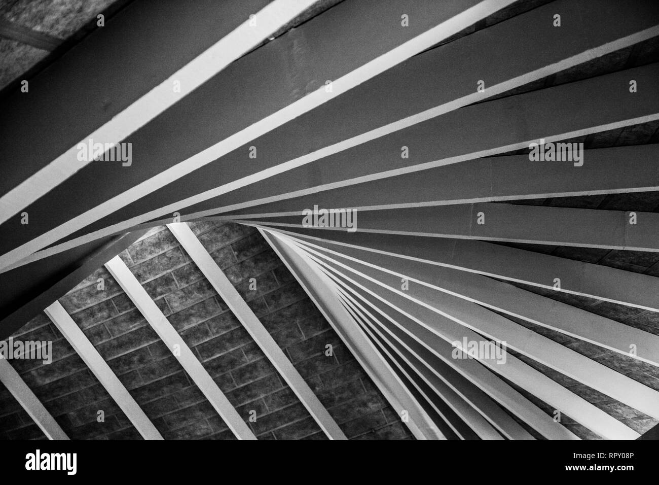 Parallel beam Black and White Stock Photos & Images - Alamy