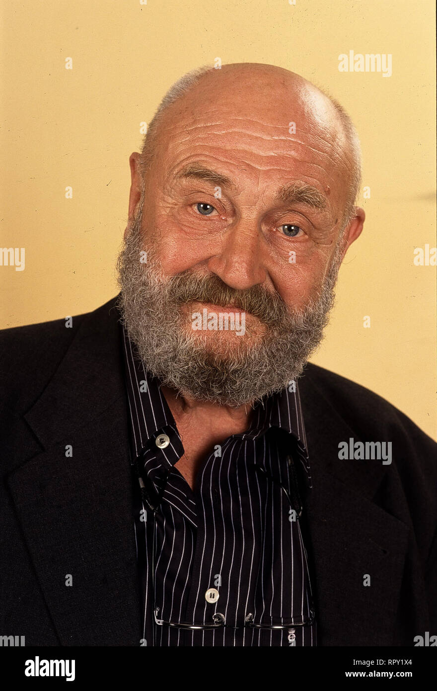 ROLF HOPPE / ROLF HOPPE - 07/2001 / Überschrift: ROLF HOPPE Stock Photo ...