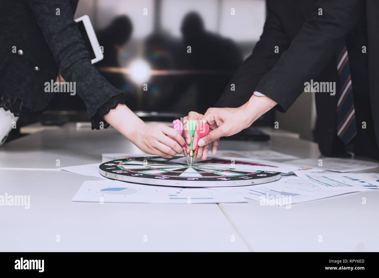 business goal and target concept of teamwork Stock Photo - Alamy